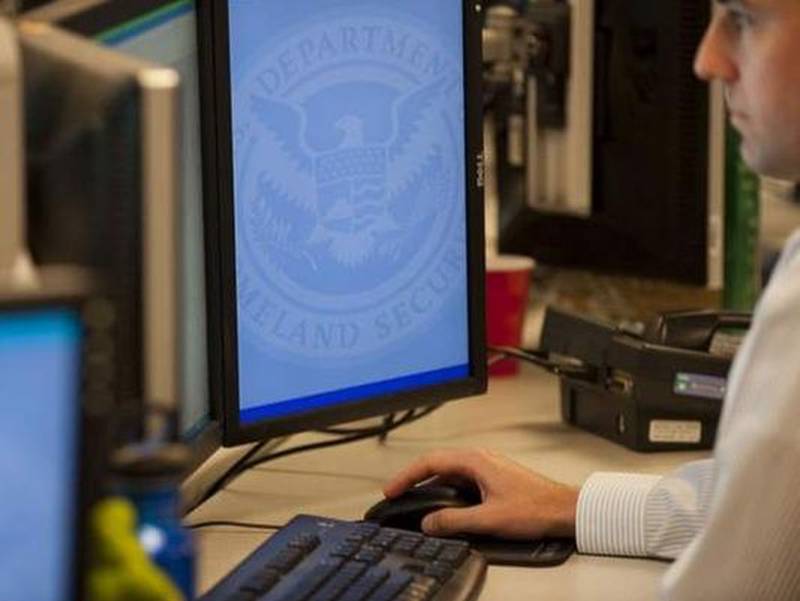 FBI warns of fake government website scams