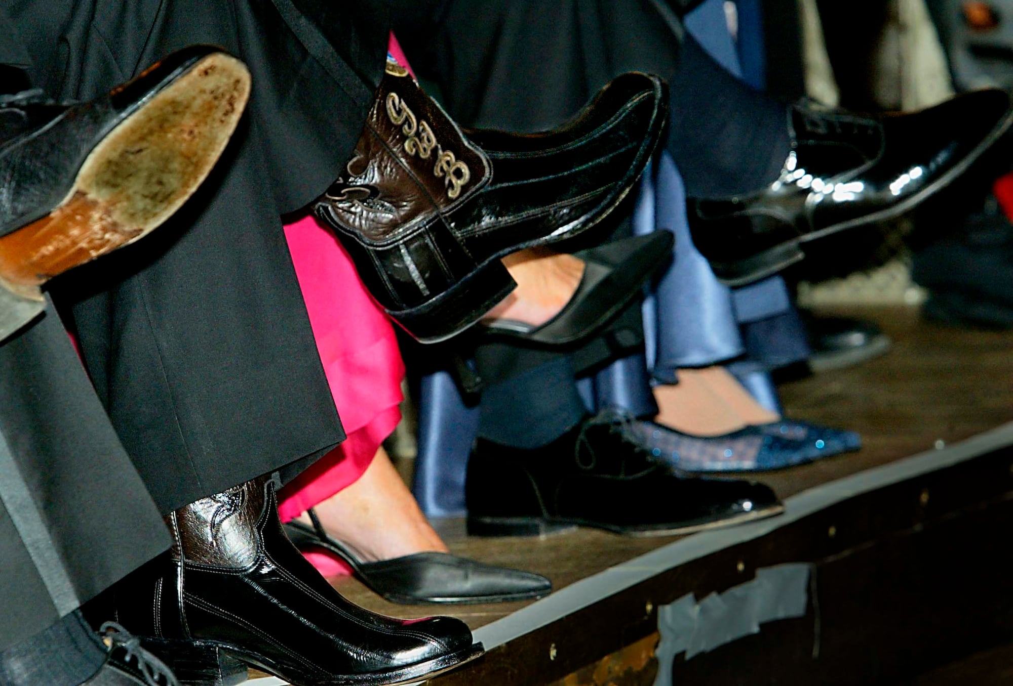 Government dress codes? They’re old hat, federal workers say in survey