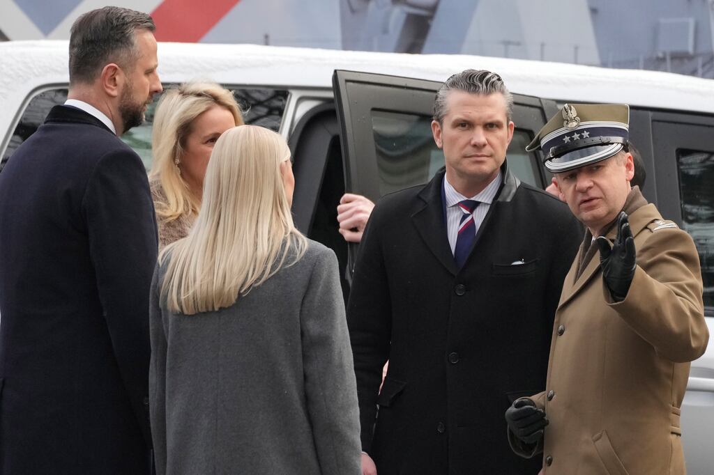 Understanding the GS pay scale and required skills for federal jobs