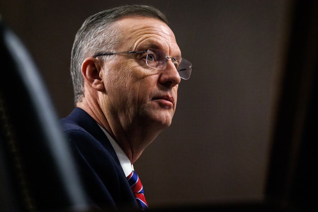 Understanding the GS pay scale and required skills for federal jobs